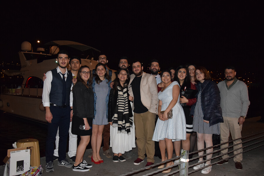 Graduation on the Yacht | Graduation Celebration and School Party on ...